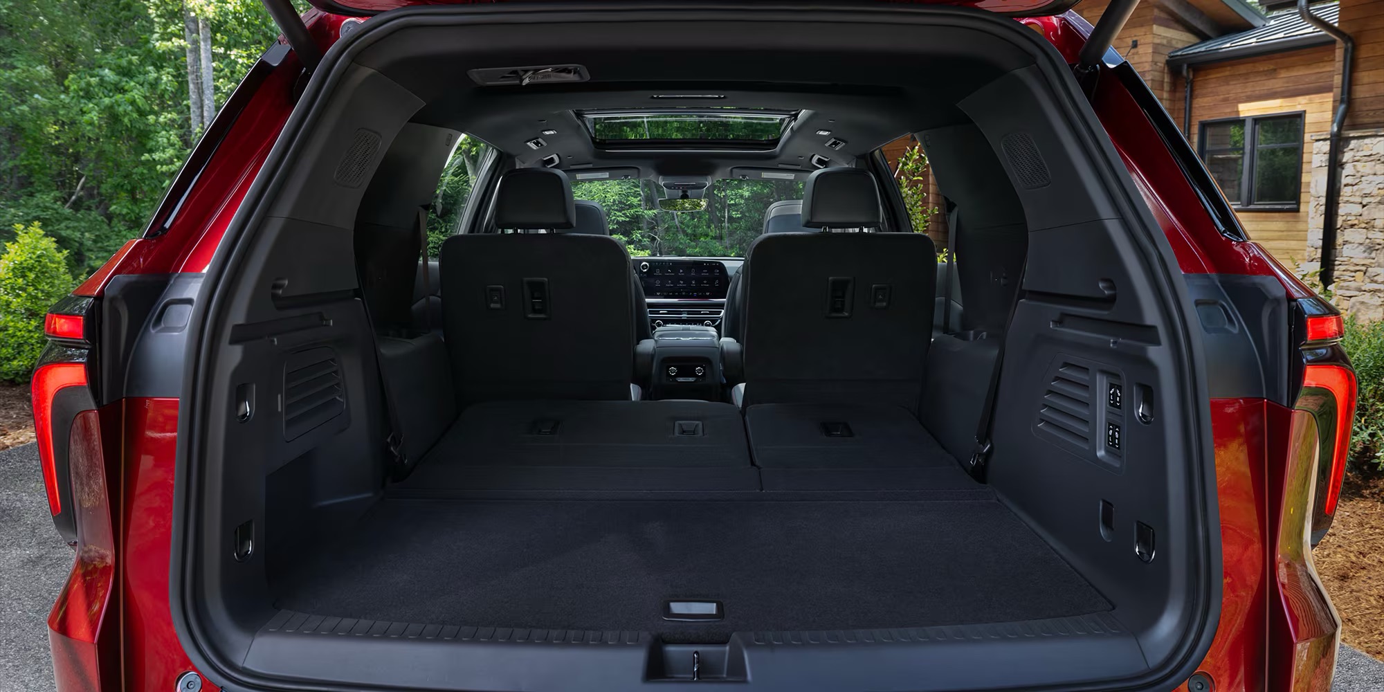 Why the 2026 Chevy Traverse Is the Hottest Family SUV Yet
